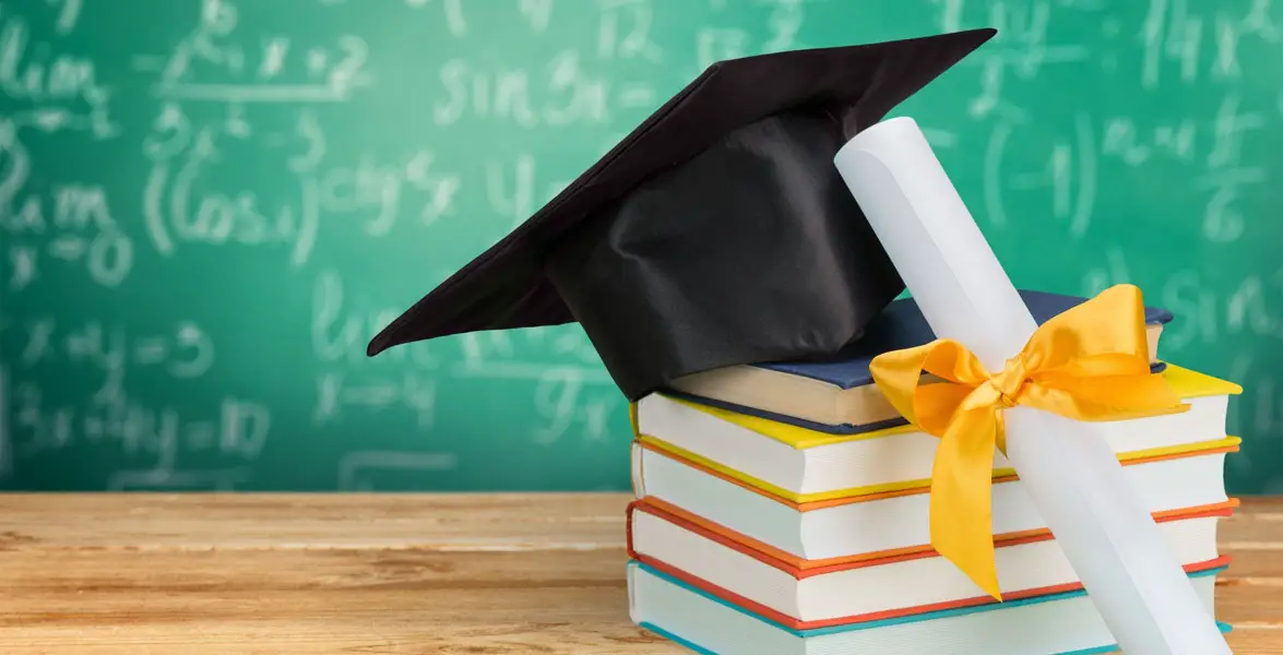 Gratulation zum abgeschlossenen Bachelorstudium - hp-Elektrotechnik GmbH